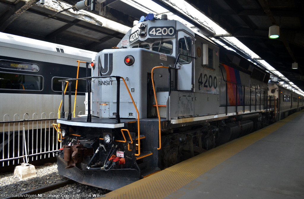 NJT 4200